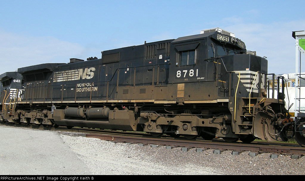NS 8781